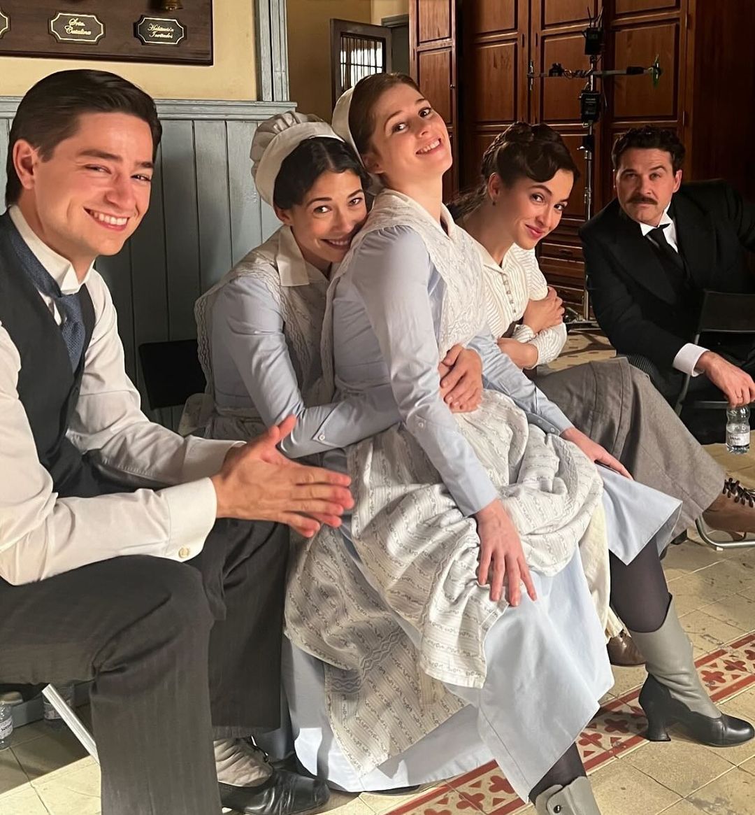 ‘La promesa’ (Mejores momentos): «Tengo algo que contarte» – La Promesa ...